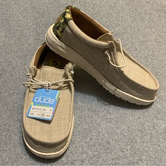Hey Dude | Shoes | Hey Dude Wally Youth Beige Slipon Shoes Size Youth 2 ...